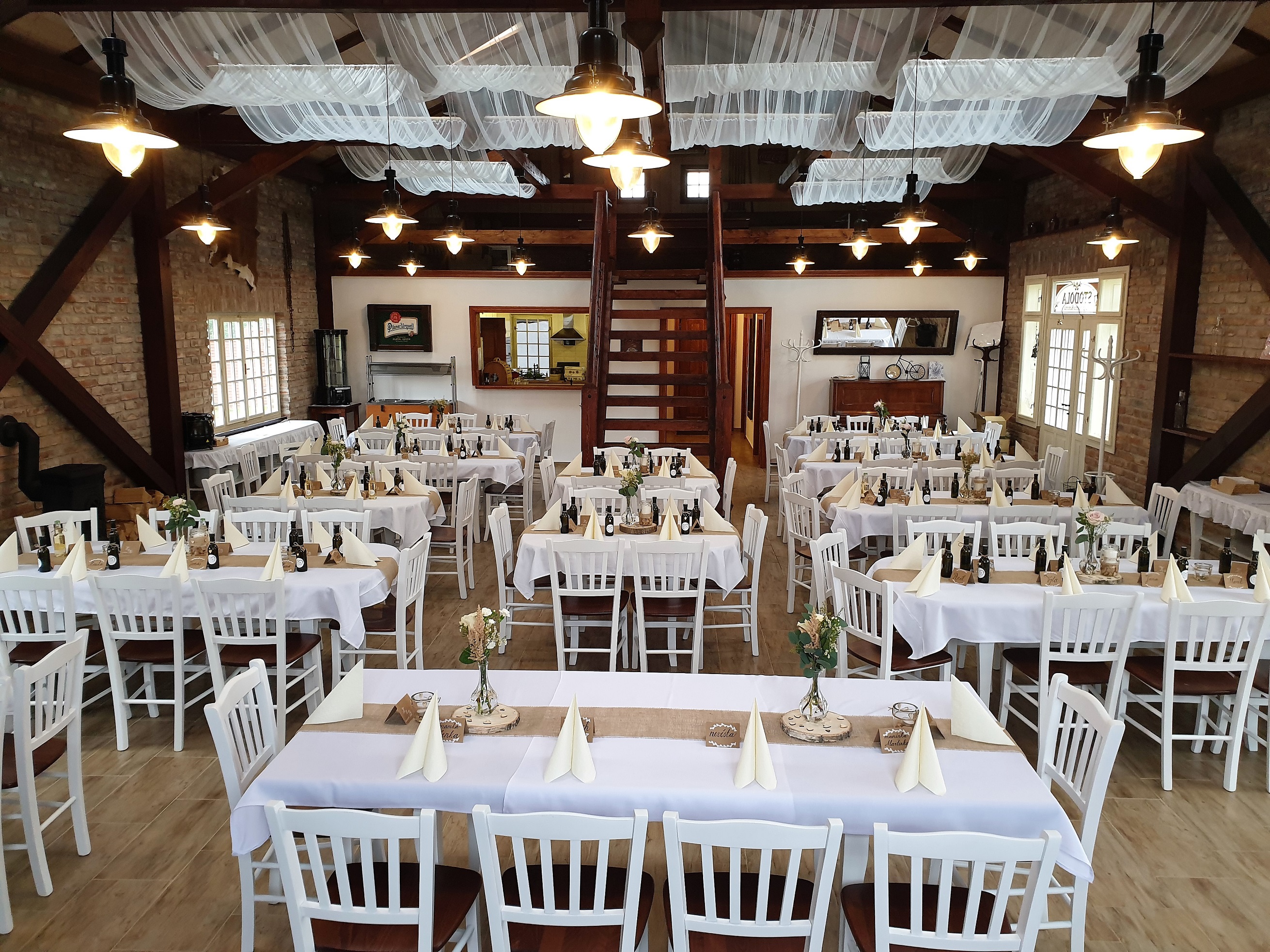 Stylová Stodola – Pension Konírna